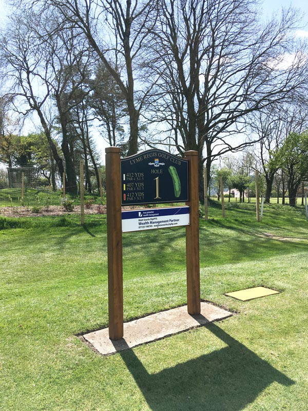 Hardwood - Twin Posted Tee Signs - Martyn Lane Golf Signs